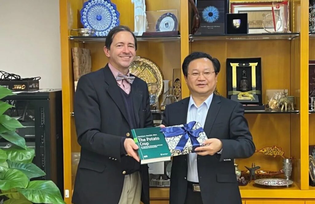 交流活动｜国际马铃薯中心与国家自然科学基金委就加强合作推动亚太地区薯类产业可持续发展进行深入交流 - CIP CCCAP